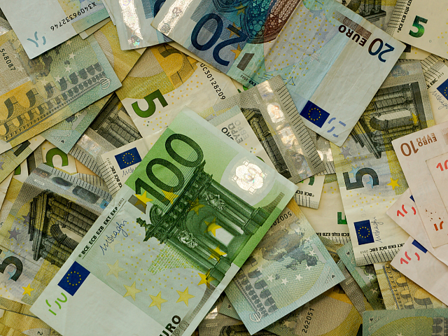 Falschgeld in Deutschland: So erkennen Sie gefälschte Euro-Banknoten ...